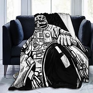 Laridaorio Halloween Throw Blanket, 50"×60“ Skull Fleece Blanket for Men, Women and Kids - Super Soft Lightweight Warm Plush Astronaut Blanket Throw Decor for Bed Sofa Couch