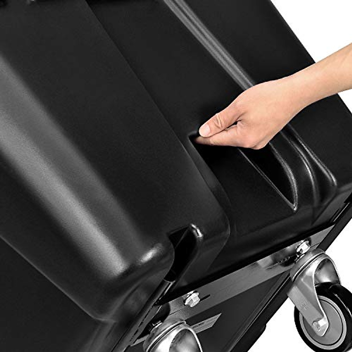 Global Industrial Standard Duty Plastic Tilt Truck 1/2 Cubic Yard Capacity 850 Lb. Capacity, Black