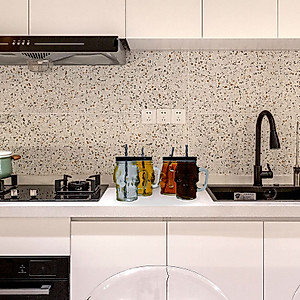 GXFCCYXT 16oz Skull Mason Jar Glass Cup - Set of 4, with Handle & Striped Straws & Black Lids, for Cold & Hot Drinks, Cute Reusable Beer Bottle, Iced Coffee Glasses, Party Juice Glass Cup