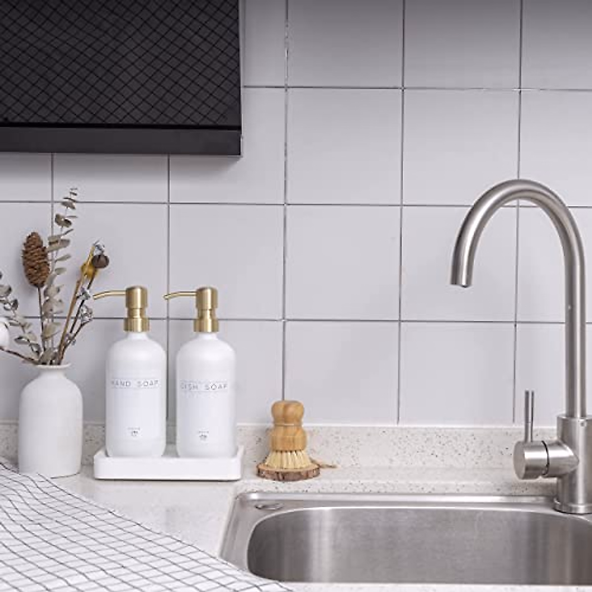 Janxin Glass Soap Dispenser for Kitchen with Stainless Steel Pump and Wood Tray, Modern Bathroom Soap Dispenser with Waterproof Labels for Hand Soap, Dish Soap, Lotion(White Bottles+Gold Pumps)