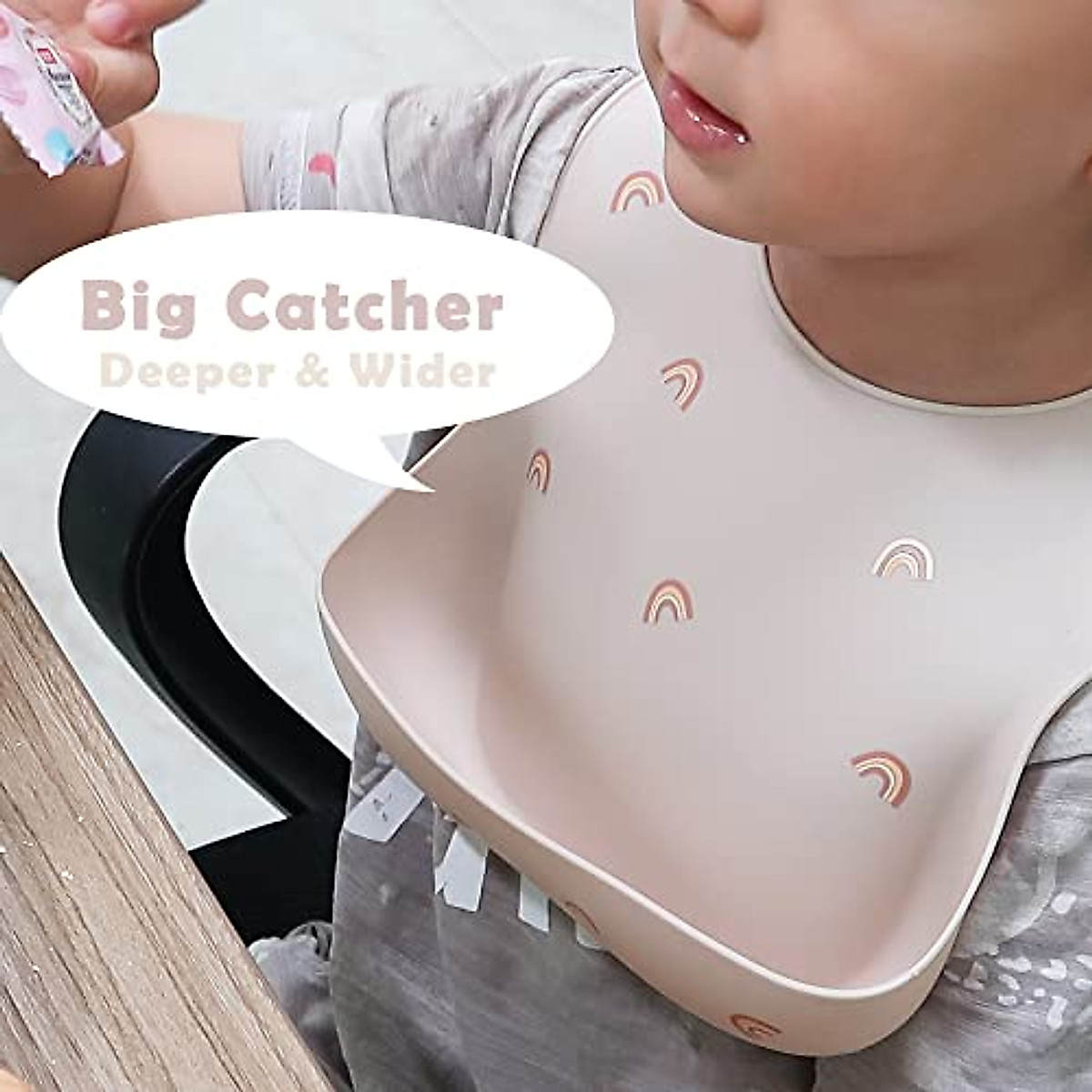 Santi & Me Silicone Bibs for Babies & Toddlers, Soft Waterproof Bibs with Food Catcher Pocket, Adjustable Baby Feeding Bibs 2 PCS (Beige&Light pink)