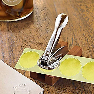 Remarkable Gold Certificate Embossing Seal Label - 1.5" Inch Gold Foil Sticker Envelope Package Serrated Edge Self-Adhesive Stickers – 180 Labels Per Pack