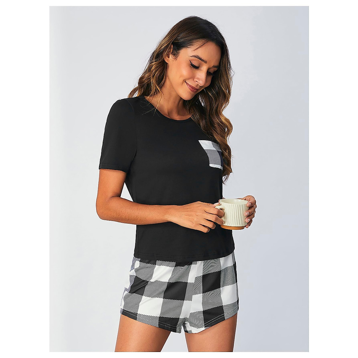 SOLY HUX Women's Short Sleeve Tee Top and Plaid Shorts Lounge Pajama Set Sleepwear Black White M