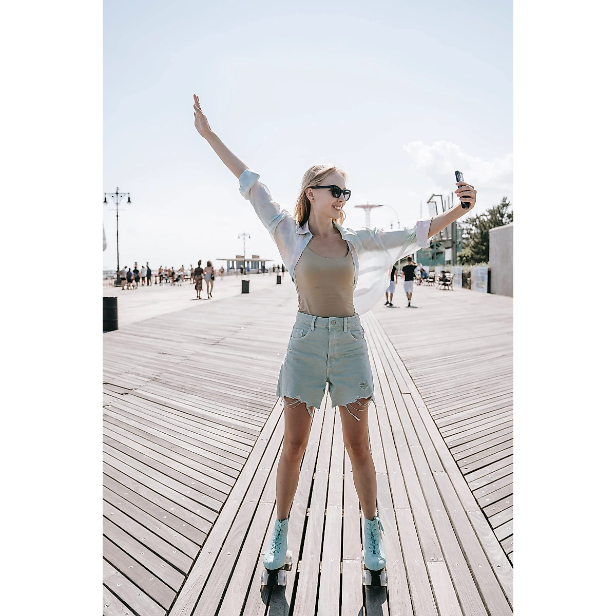 Womens Roller Skates Artificial Leather Adjustable Double Row 4 Wheels Roller Skates Shiny High-Top Outdoor Roller Skate for Teens,Adult (Flash Wheel, 39/US 8.5)