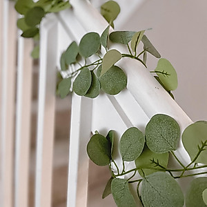 CQURE 16Pcs Eucalyptus Garland,Artificial Eucalyptus Leaves Table Greenery Garland Wreath Vines for Wedding Party Table Fireplace Bedroom Wall Room Decor