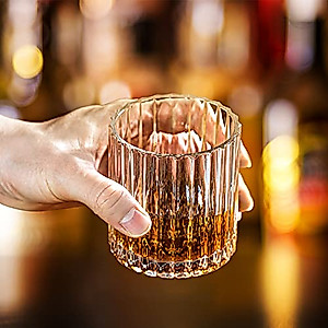 Combler Whiskey Glasses, Bourbon Glass 10oz, Cocktail Glasses Set of 4, Rocks Glasses, Crystal Old Fashioned Glass, Whiskey Gifts for Men, Drinking Glasses for Vodka Scotch Liquor Malt Cognac Rum