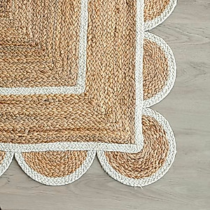 Weaving Village Scalloped Natural Jute Area Rug, Natural Base Off White Trim, 4x6
