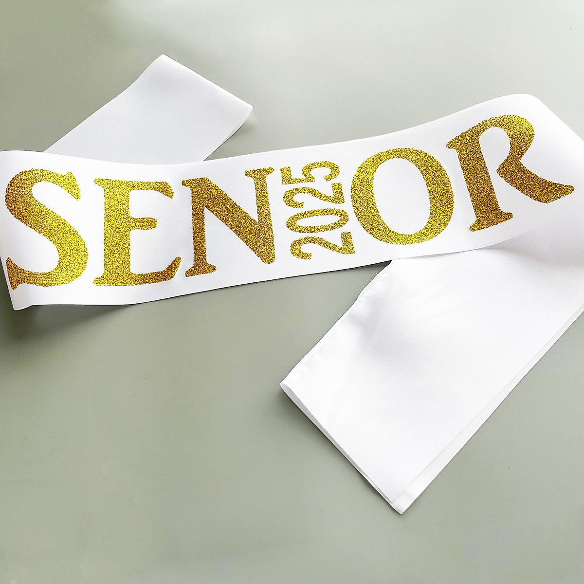 Senior Sash 2025 Gold,White Senior Cheer Sashes Class of 2025 Graduation Celebration Class Competition Sash Party Supplies 6 Pack