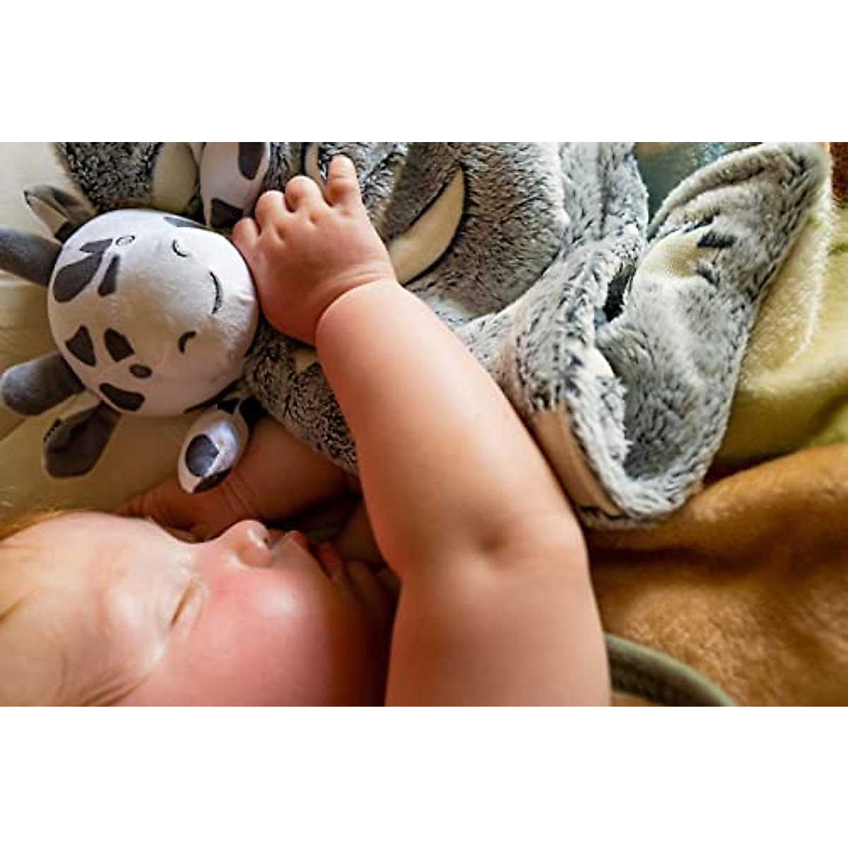 Believe BigDreams Giraffe Lovey Blanket - Grey Baby Security Blankets for Girls - Polyester Baby Boy Security Blanket Lovies for Babies Glows in The Dark Stuffed Blanket Animal