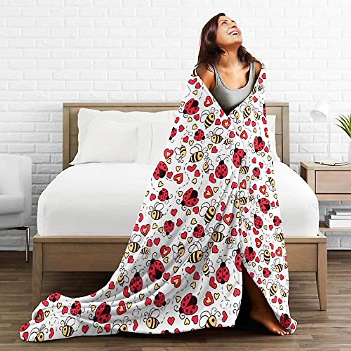 Ladybug Blanket Air Conditioning Cute Blanket Soft, Ladybird Throw Blanket Flannel Funny Blanket(50"x40")