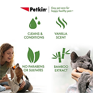 Petkin Mega PetWipes, 200 Wipes - Bamboo Pet Wipes for Dogs and Cats - for Face, Paws, Ears, Body and Eye Area - Super Convenient Dog Cleaning Wipes, Ideal for Home or Travel - Easy to Use