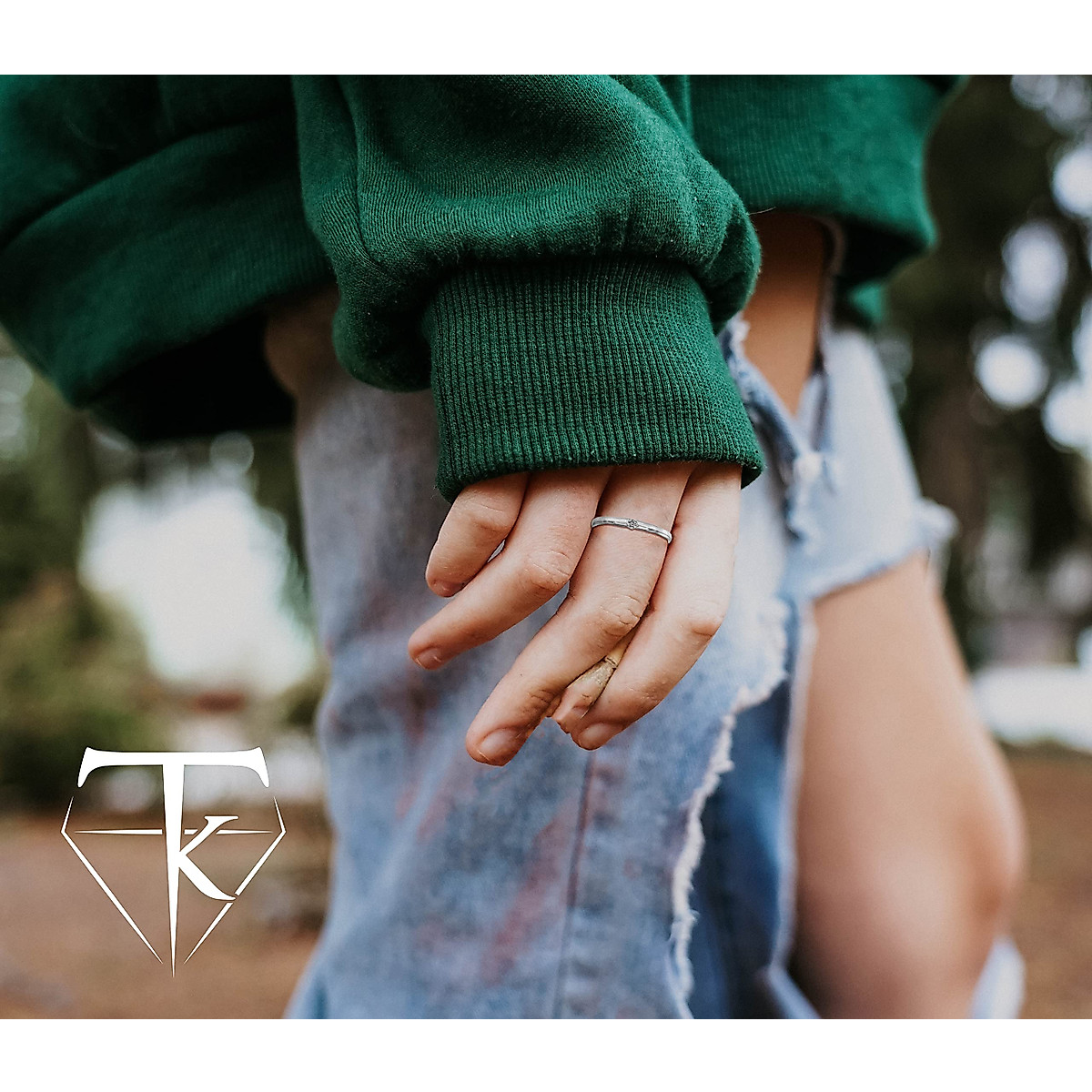 Takar Solid 14k Gold Solitaire Diamond Accent Ring, Promise ring, Engagement Wedding Band Jewelry for Men and Woman, Made in USA. (Size 10)