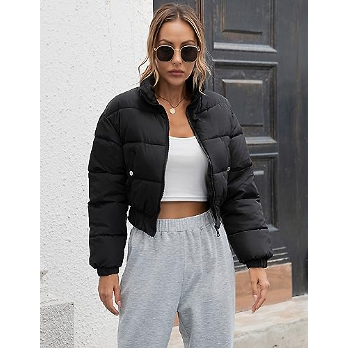 Gihuo Womens Cropped Quilted Puffer Jacket Lightweight Padded Coat Warm Puffy Coat Zip UP Bubble Coats with Pockets(Black-S)