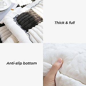 INFLAG Cream-Coloured Large Plaid Square Pet Mat Bed Couch Cover, Funny Fuzzy Couch Cover, Garden Cotton Protective Couch Cover Adapt for Dog Bed Covers (Grey,19.6 * 19.6 in)