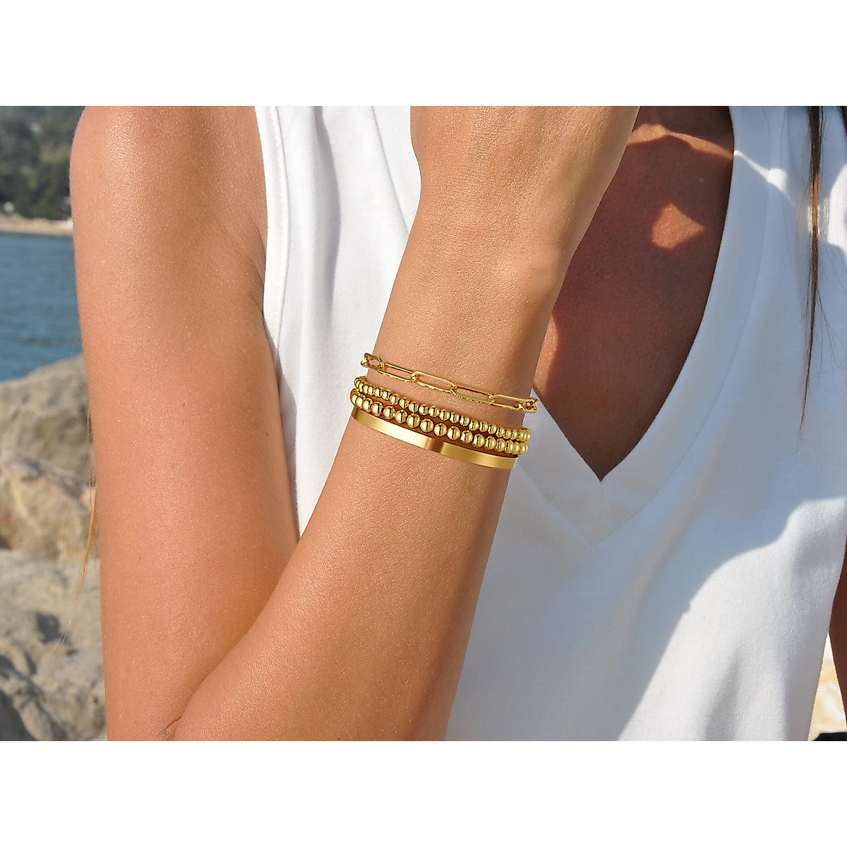 Starain Gold Beaded Bracelets for Women 18K Gold Plated Beaded Ball Stackable Stretch Bracelet Gold Cuff Bangle Set