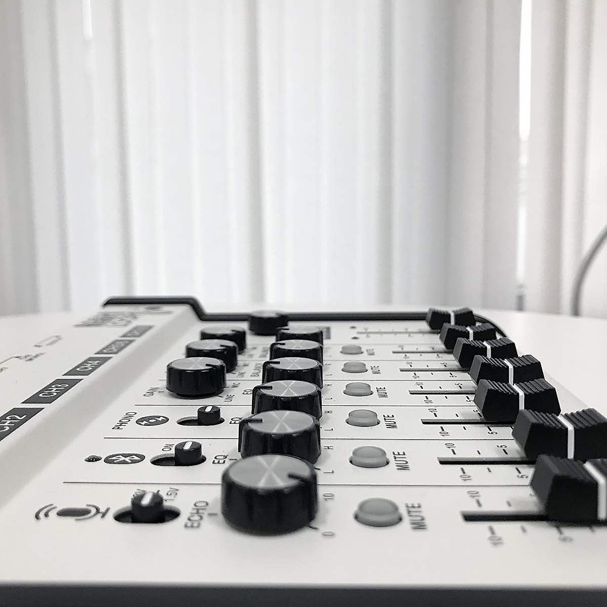 Maker hart Loop Mixer 8 3.5mm/6.3mm JACK/Bluetooth/Phono EQ Pre-amplify/microphone Compatibility/audio mixer