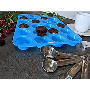 SAMZAREULO Silicone Muffin Pan Mini 24 Cups Cupcake Pan
