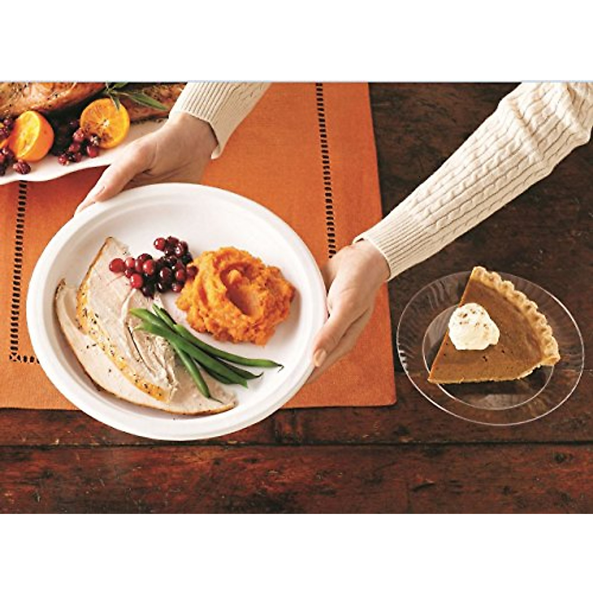 Chinet 10 3/8 Dinner Plate 100-count Box