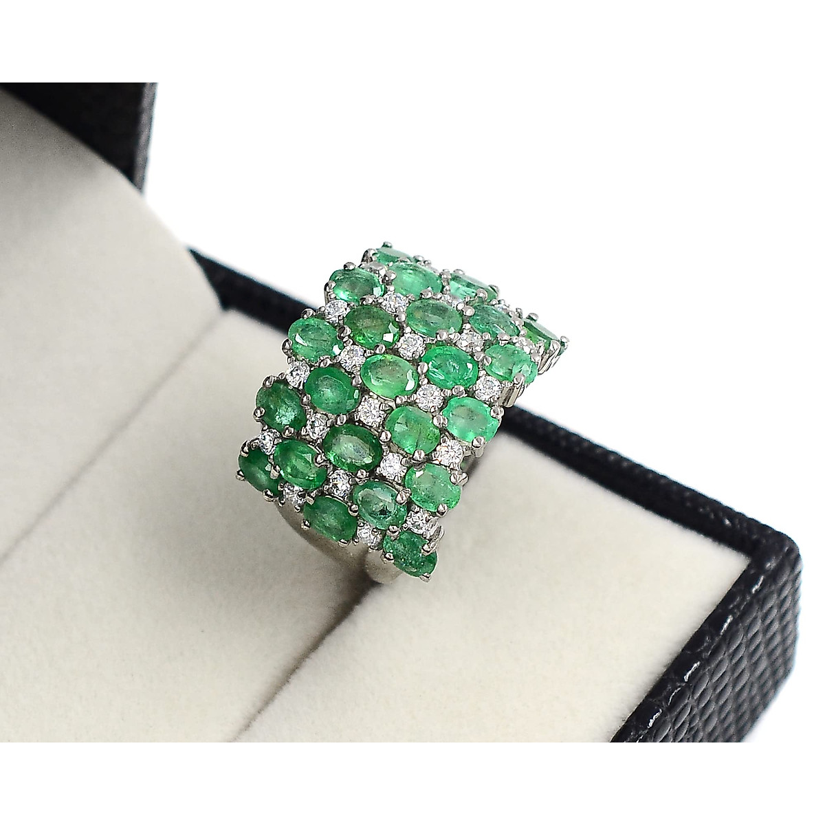 Natural Green Zambian Emerald 4X3 MM Oval Cut 925 Sterling Silver May Birthstone Cluster Unisex Proposal Ring For Engagement Gift (Rhodium Plated Silver, 6.5)