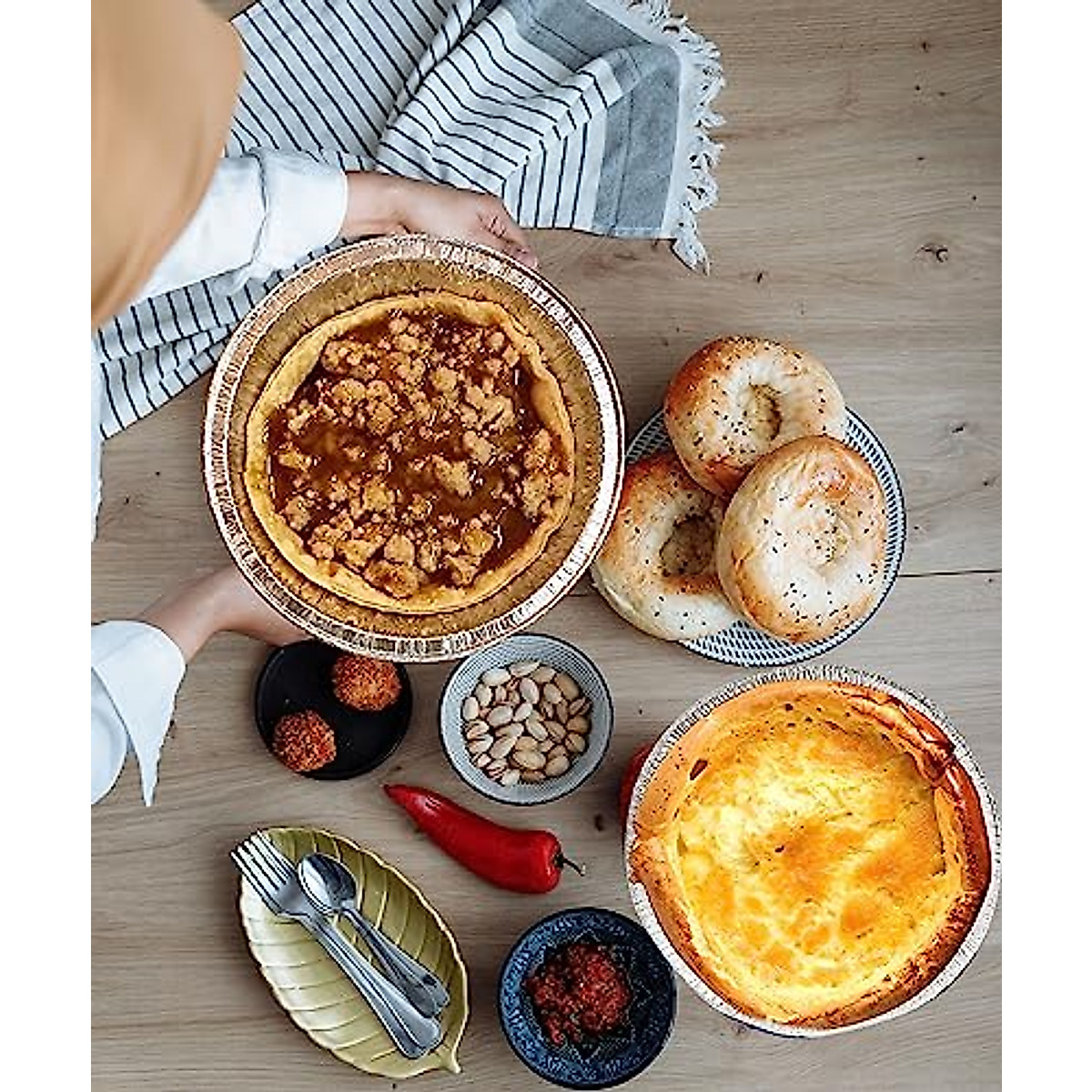 50 Pack 7-Inch Round Aluminum Foil Pans, Disposable Tin Cake Pie Pans, Foil Liners for Air Fryer, Food Containers for Storage, Baking, Roasting, Meal Prep, Reheating