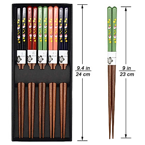 OMyTea 5 Pairs Chopsticks Reusable - Japanese Wooden Chopsticks Gift Sets, 9 Inch/23cm, for Sushi, Noodles, Rice, Camping, Travel (Sakura & Rabbits)