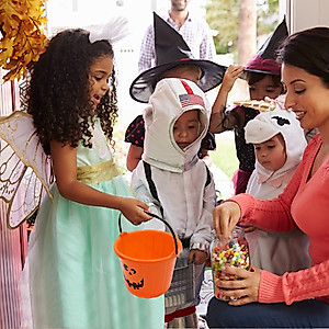 Zcaukya 3 Pack Halloween Buckets, Halloween Plastic Candy Pails, Portable Plastic Candy Trick or Treat Basket for Halloween Party Supplies, Orange Purple Green