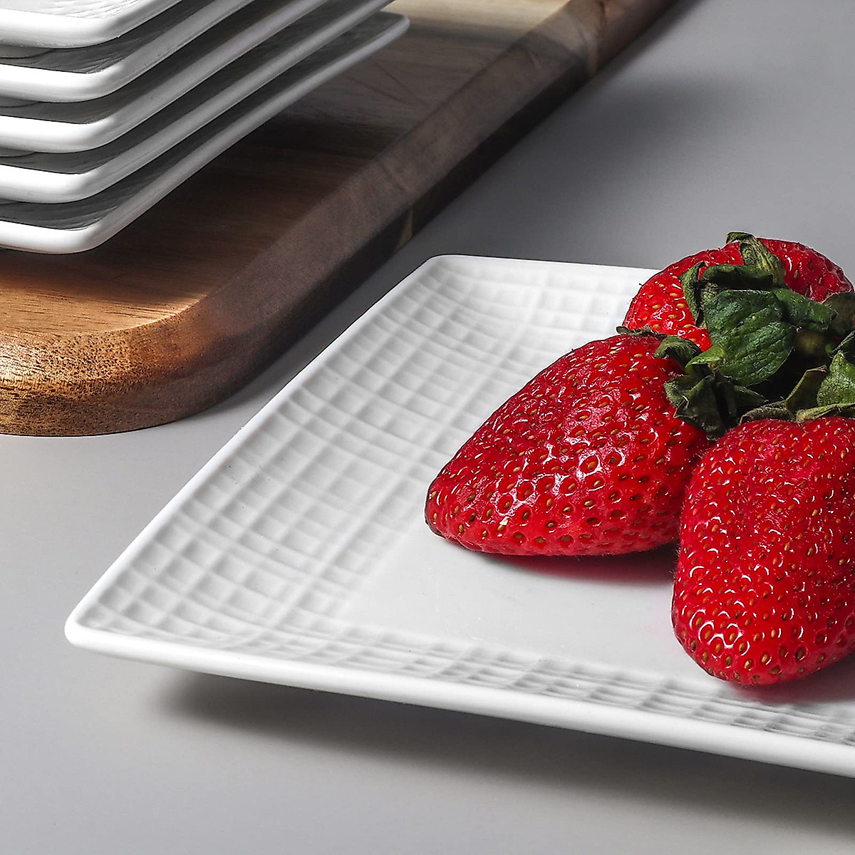 Wareland Refined Crisscross Appetizer Plates Set of 6 & 10.5 inch 2 Pieces Embossed Dinner Plates