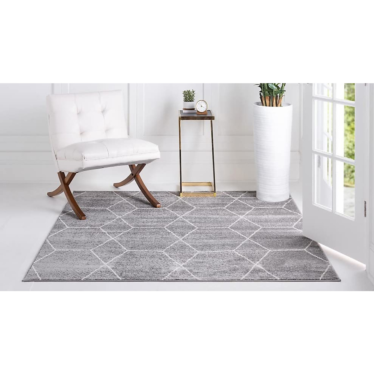 Unique Loom Trellis Frieze Collection Area Rug - Geometric (4' Square, Light Gray/ Ivory)