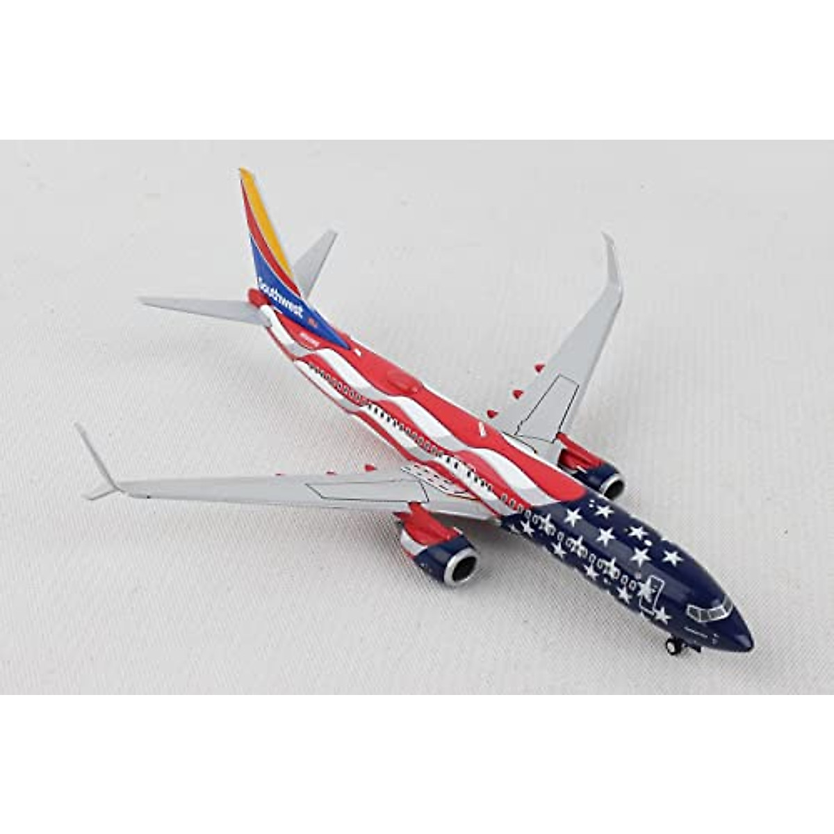 GeminiJets GJSWA2039 Southwest Airlines Boeing 737-800 "Freedom One N500WR; Scale 1:400
