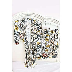 Baybou Robe and Swaddle Set Matching Mommy and Me Set Baby Girl Swaddle Blanket Gift 5-Piece Set Hospital Robe (Vintage Floral, L/XL)
