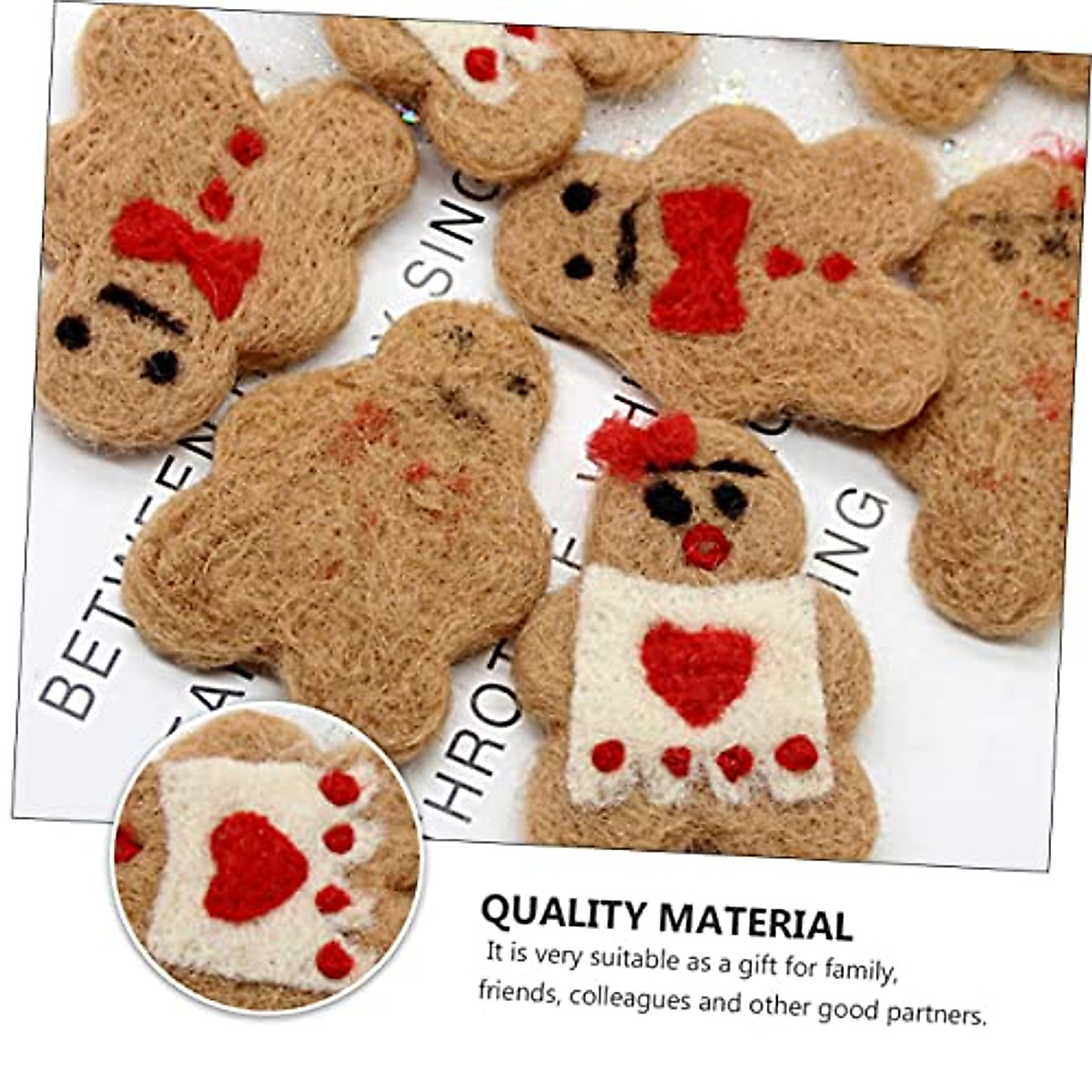 Amosfun 5pcs Wool Felt Gingerbread Man Pendant Chrismas Decor Hanging Gingerbread for Christmas Gingerbread Man Decorations House Decorations for Home Hanging Ornament Wreath Manual