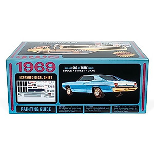 AMT 1969 Ford Galaxie Hardtop 1:25 Scale Model Kit