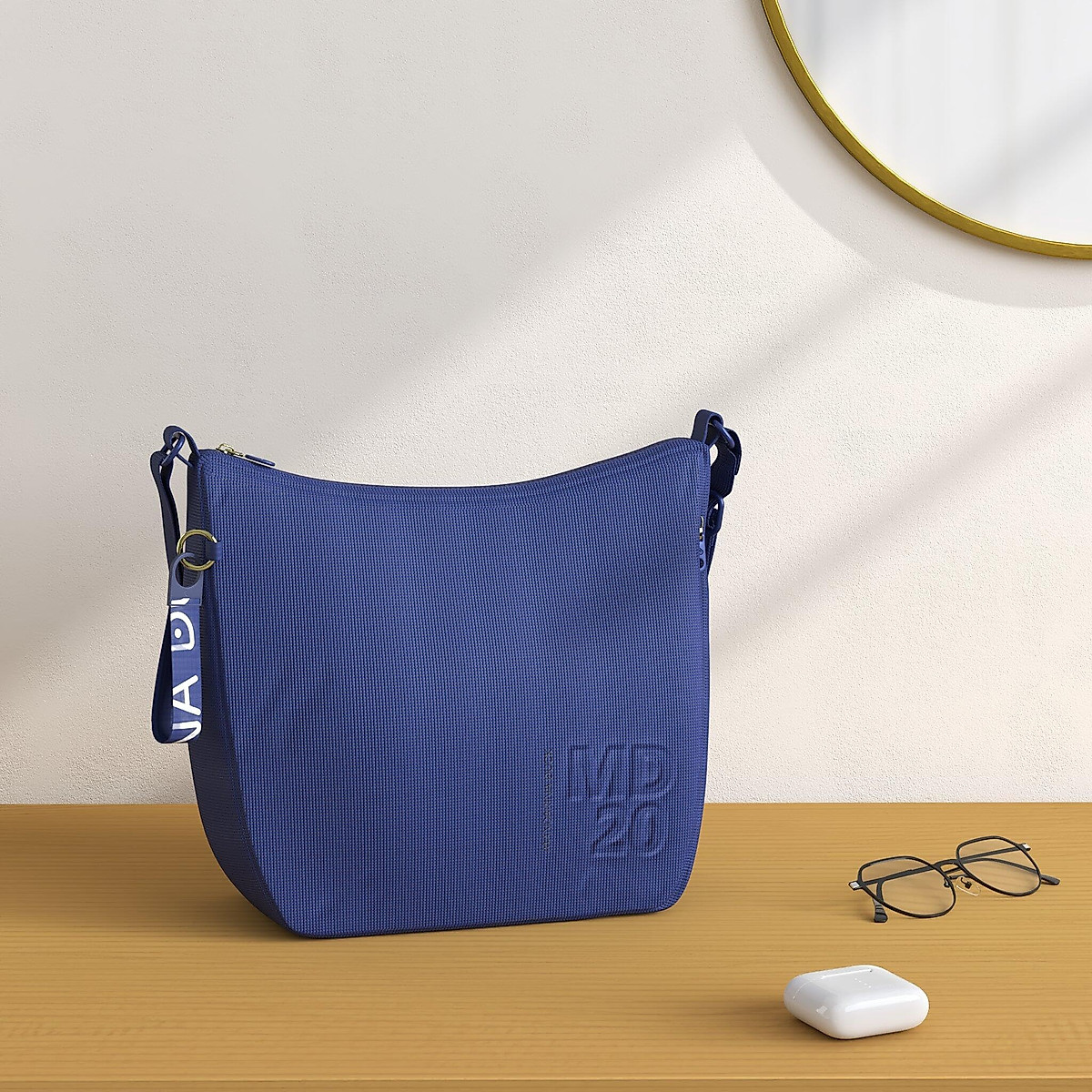 Mandarina Duck Women's Md20 Tracolla, Dress Blue3, 10x21x28.5 cm (B x H x T)