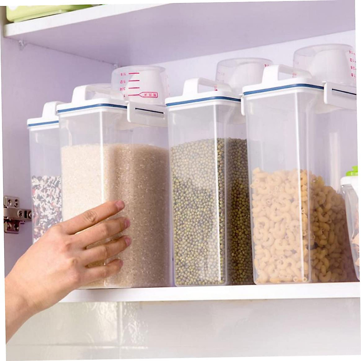 Eaarliyam Rice Storage Container, Rice Container Bin with Pour Spout and Measuring Cup Plastic Clear 2KG Cereal Food Airtight Keeper Dispenser for Home Kitchen