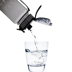 Kanglesdip 32 oz Large Water Bottle with Motivational Time Marker & Removable Strainer,Fast Flow BPA Free for Fitness, Gym and Outdoor Sports(White/Black)