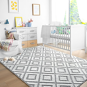 ST. BRIDGE Soft Grey Rugs for Bedroom 4x5.3 Feet, Geometric Memory Foam Rugs for Living Room, Fluffy Checkered Shaggy Area Rug for Girls Kids Dorm Room, Non-Slip Washable Modern Indoor Carpet