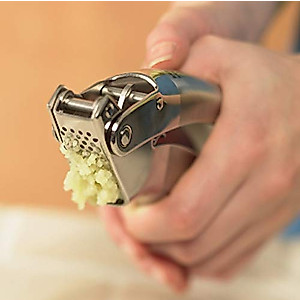 Kuhn Rikon Epicurean Garlic Press, Stainless Steel, 6.5 x 1 x 1.5 inches, Silver