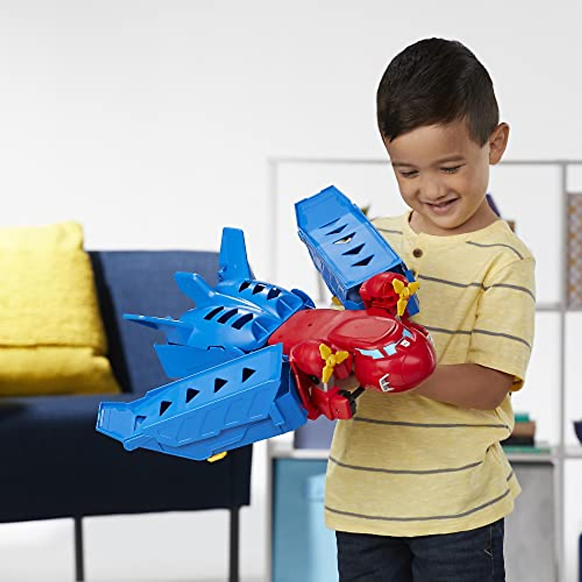 Transformers Optimus Prime Jumbo Jet Wing Racer Playset with 4.5-inch Bumblebee Racecar Action Figure Converting Toys, Ages 3 and Up, 15-inch