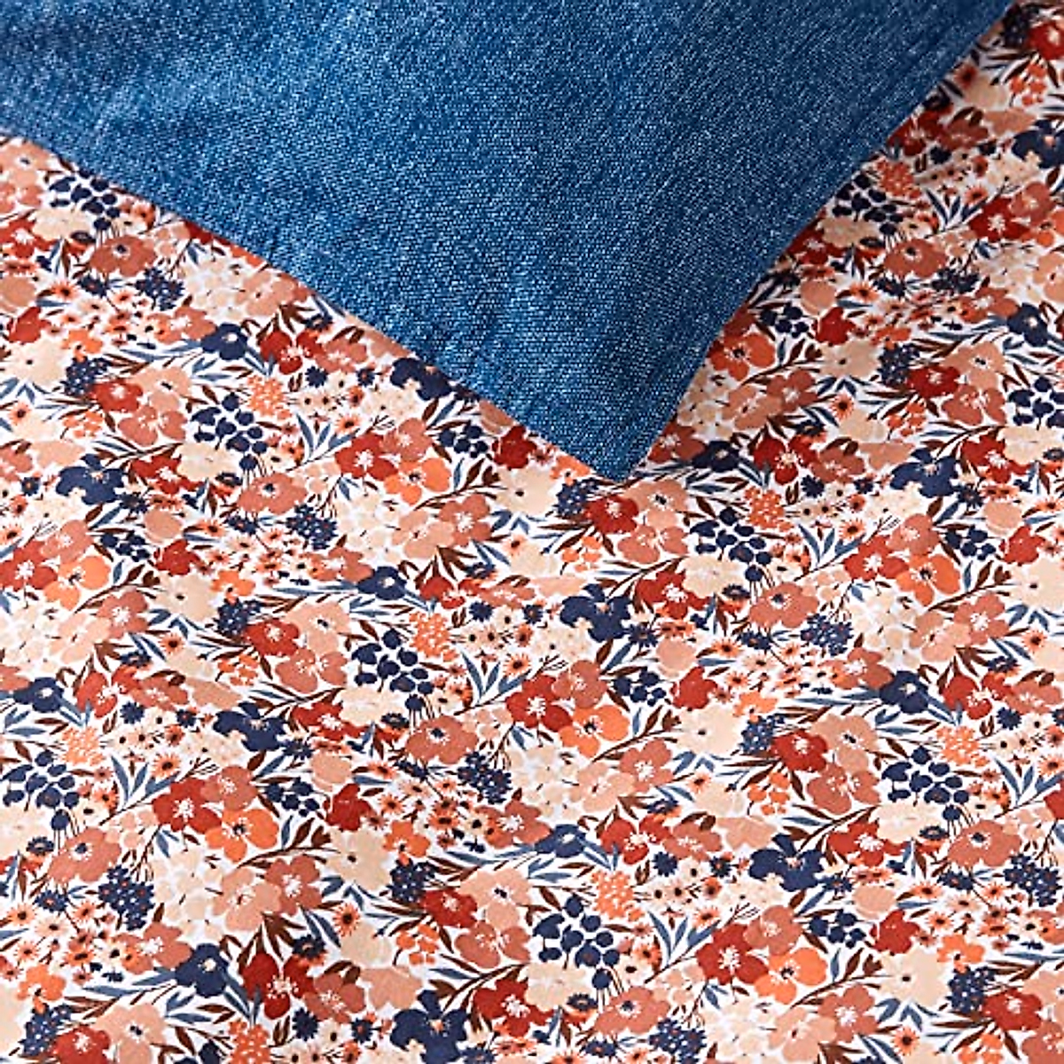 Wrangler- Queen Duvet Cover Set, Reversible Cotton Bedding Set with Matching Sham(s), Casual Home Décor (Prairie Floral Red, Queen)