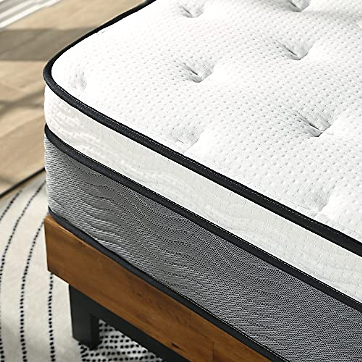 Zinus 14 Inch Support Plus Pocket Spring Hybrid Mattress/Extra Firm Feel/Heavier Coils for Durable /Pocket Innersprings for Motion Isolation,in-a-Box, Queen