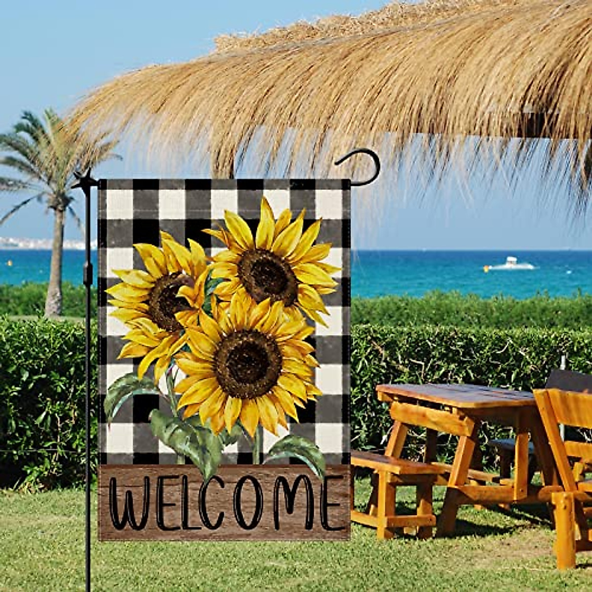 CMEGKE Sunflower Garden Flag, Buffalo Floral Welcome Garden Flag, Spring Summer Garden Flag Vertical Double Sided Burlap Party Holiday Yard Home Farmhouse Outside Decor 12.5 x 18 In B