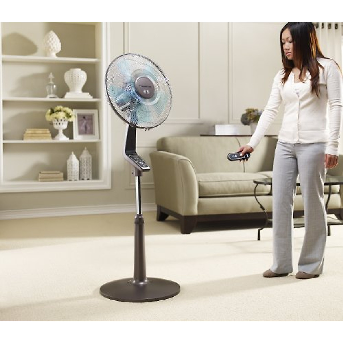 Rowenta VU5550 Turbo Silence Oscillating Fan, Standing Fan, 4 Speed Fan with Remote Control