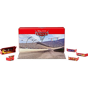 Mattel Disney and Pixar Cars Vehicle Set of 4 Collectible Character Toy Cars & 1 Mack Truck Inspired by the Florida 500 Piston Cup Race