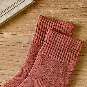 Keuien Womens Wool Socks, 5 Pairs Thick Winter Warm Socks, Soft Thermal Socks Gifts for Women