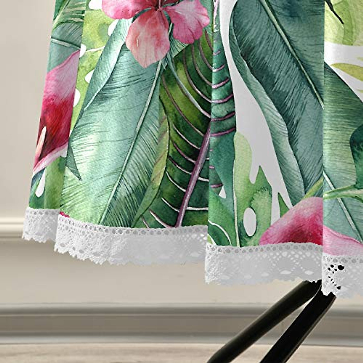 ALAZA Round Tablecloth with Umbrella Hole and Zipper Hawaii Tropical Palm Leaves and Hibiscus Washable Spillproof Table Cover for Camping Patio Garden Picnic Party Outdoor 60 Inch