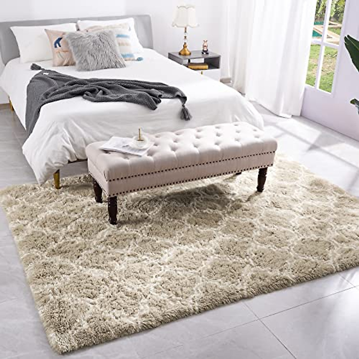 Idailic Fluffy Shag Area Rug Plush Carpet 5x8 ft Modern Moroccan Rugs for Bedroom,Living Room,Dining Room,Playroom,Dorm,Office,Home Decor,Large Rug Fuzzy Indoor Rug,Beige and White