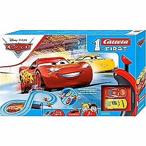 Carrera First Disney/Pixar Cars - Slot Car Race Track - Includes 2 Cars: Lightning McQueen and Dinoco Cruz - Battery-Powered Beginner Racing Set for Kids Ages 3 Years and Up