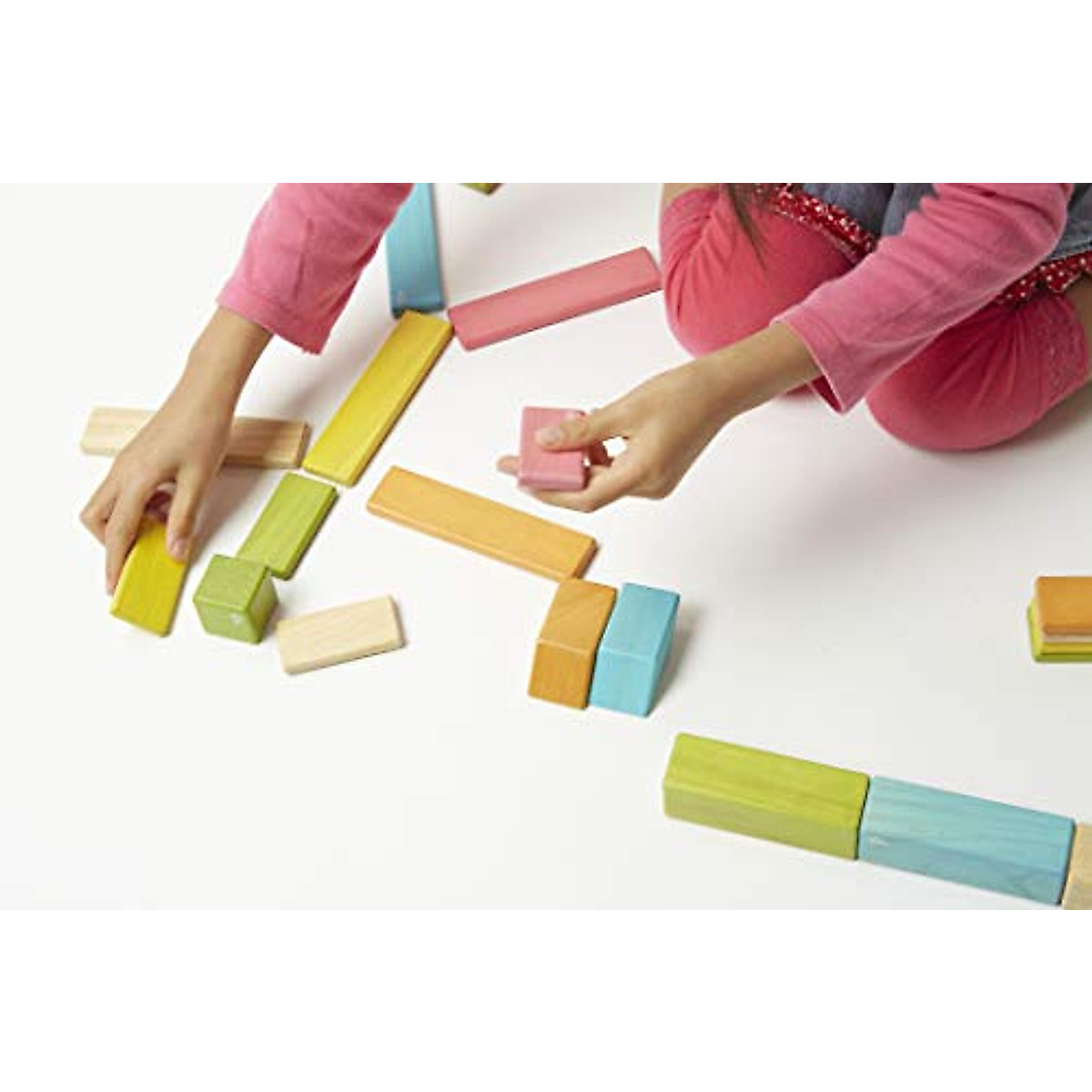 6 Piece Tegu Travel Pal Magnetic Wooden Block Set, Spaceship