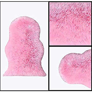 RUGLUSH Super Soft Sheepskin Chair Cover Seat Cushion Pad– Excellent Quality Faux Fur Rug – Modern, Stylish Design – Used As an Area Rug Or Across Your Armchair – Back Lining Suede Fabric 2ft x 3ft