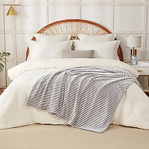 EMME Fleece Throw Blanket for Couch Purple, Soft, Plush, Warm and Cozy Blanket, Single Layer, Striped 3D Touch, Perfect for Bed Couch and Sofa Chair(Dark Purple, 50'' x 60'')